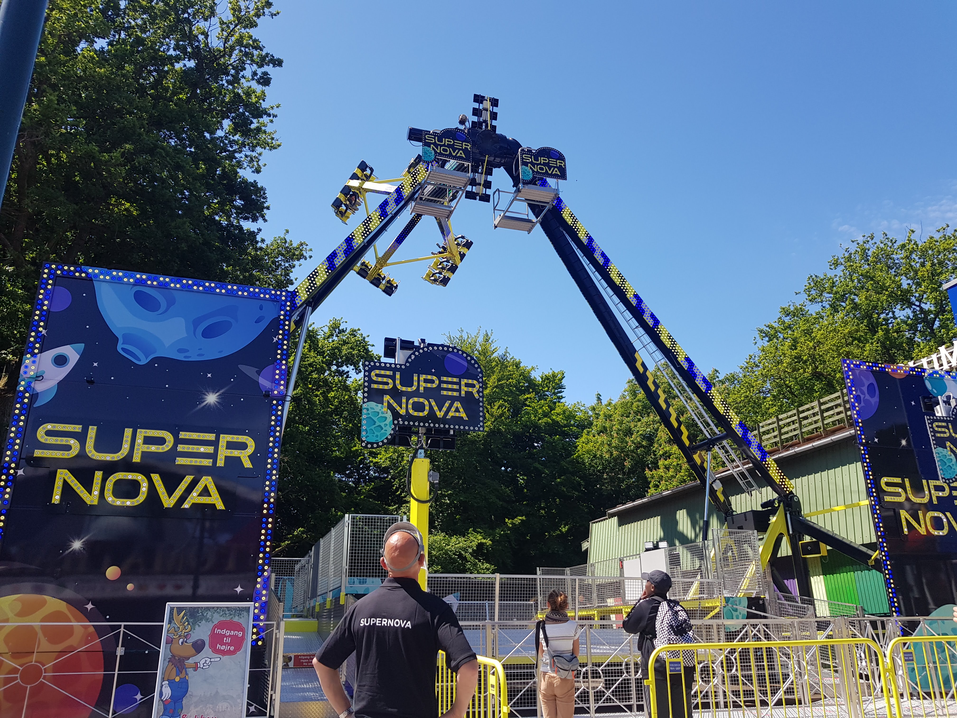 Prøv SUPERNOVA – Bakkens nye vilde forlystelse!